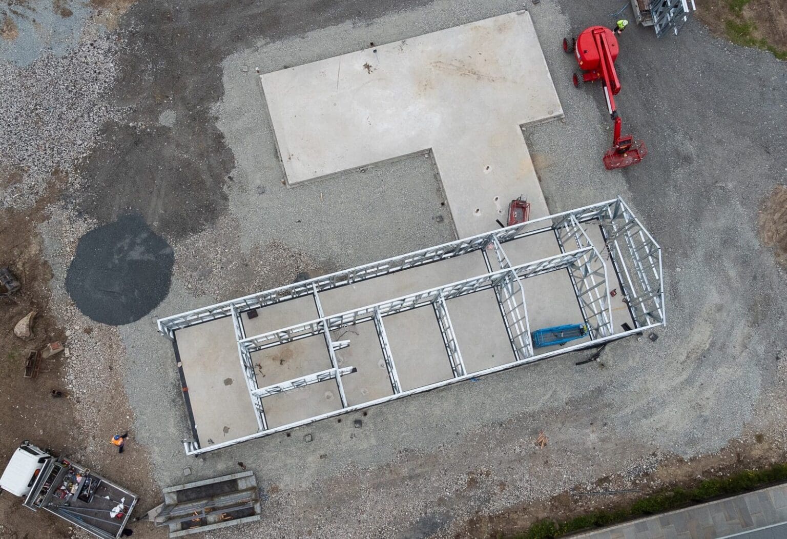 H-Shaped Steel Frame House: Design Flexibility Meets Build Efficiency ...